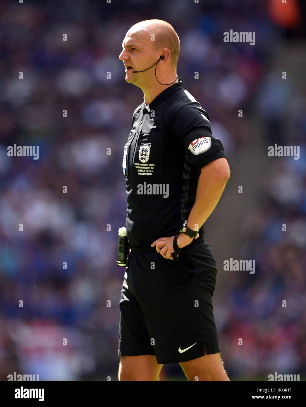 Referee Bobby Madley Stock Photo - Alamy