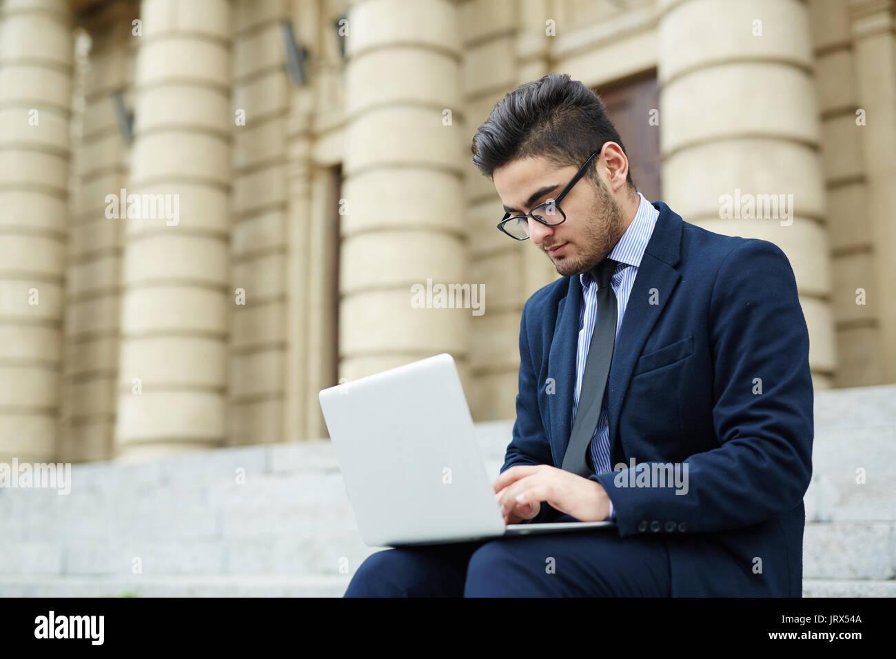 Finding job hi-res stock photography and images - Alamy