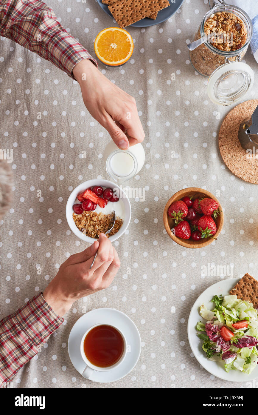 Food styling hi-res stock photography and images - Alamy