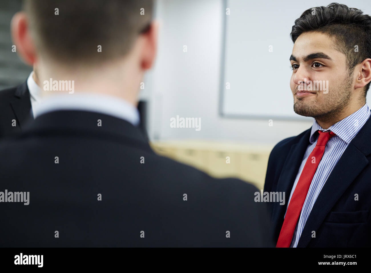 Talk with employees hi-res stock photography and images - Alamy