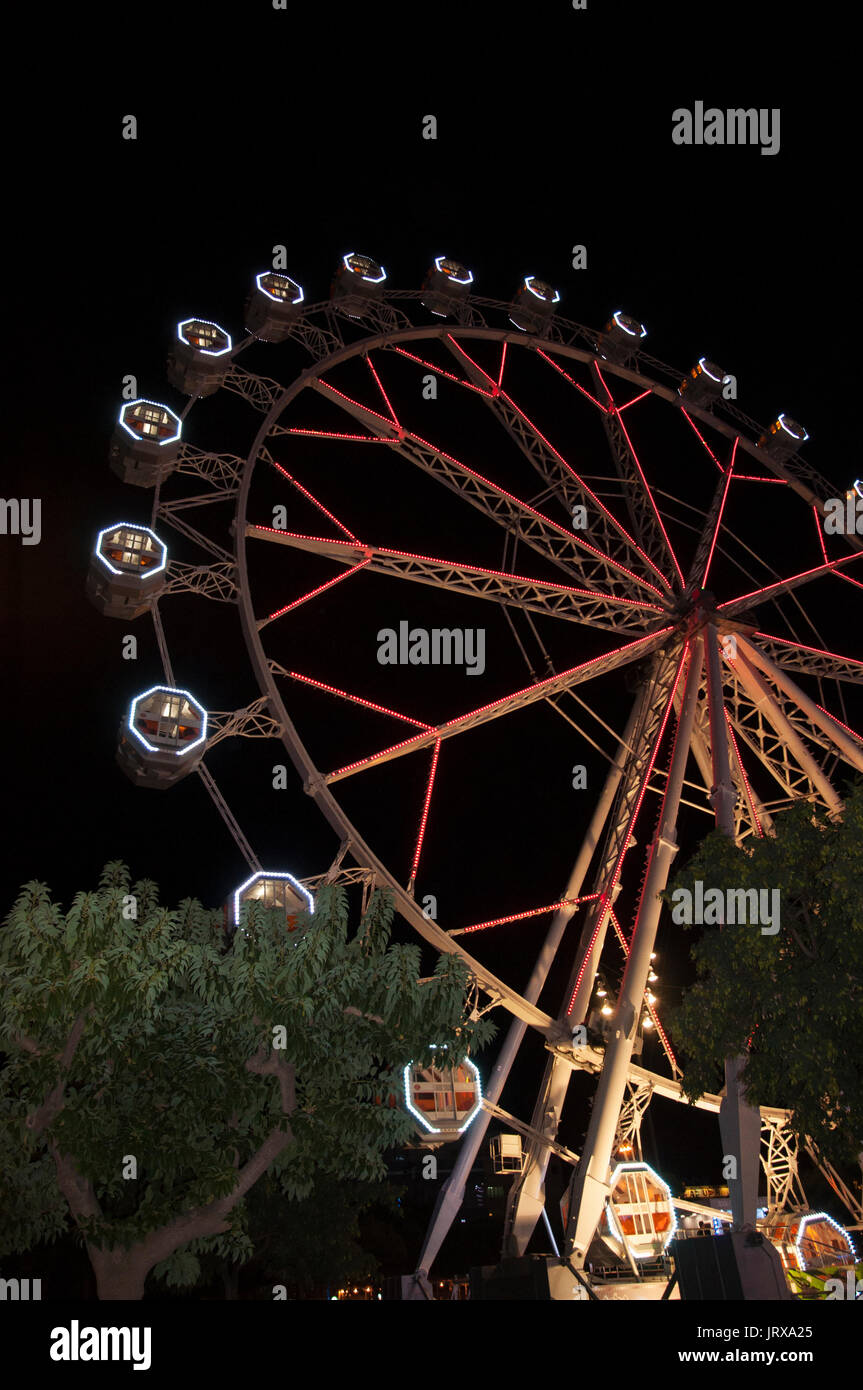 Barcelona carnival hi-res stock photography and images - Alamy