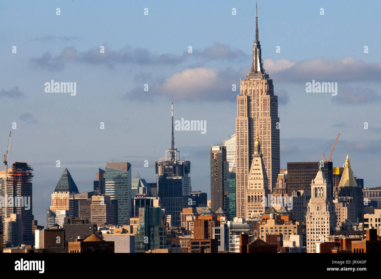 Empire State Building from The Brooklyn Bridge, manhattan, New York ...