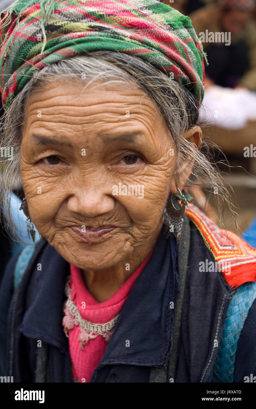 Hmong old man hi-res stock photography and images - Alamy