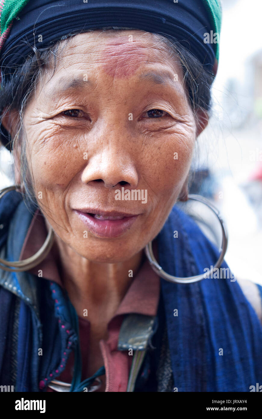Old hmong women in north hi-res stock photography and images - Alamy