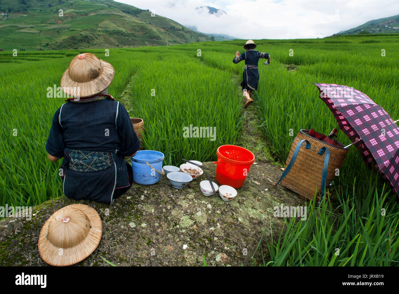 Ta hat hi-res stock photography and images - Alamy