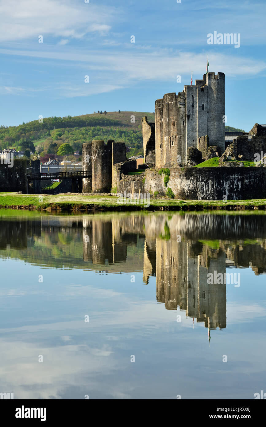 Caerphilly castle medieval castle moat hi-res stock photography and ...