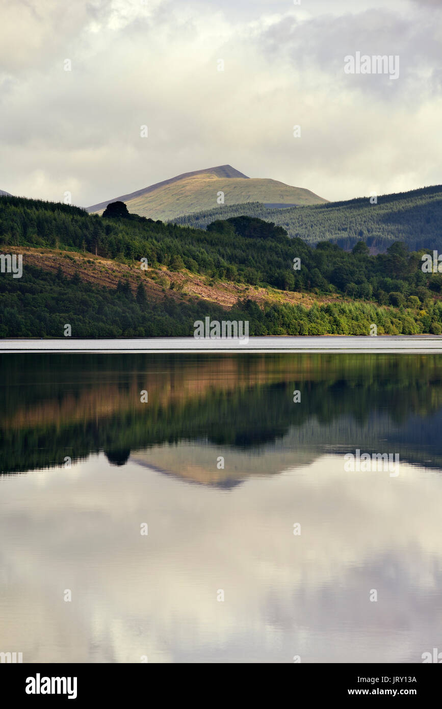 Reflection of The Brecon Beacons in Pontsticell Reservoir Stock Photo ...