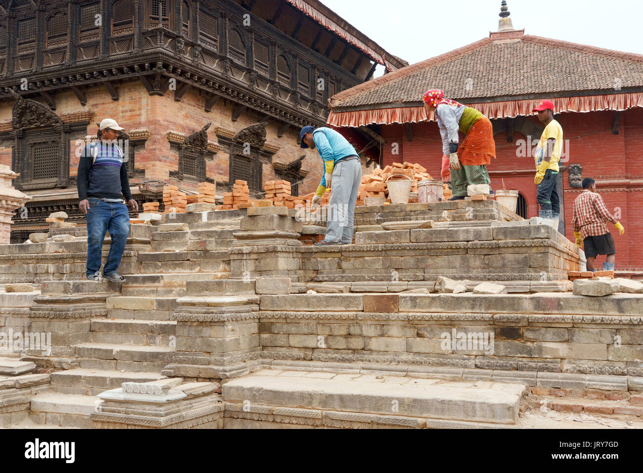 Nepalese workers hi-res stock photography and images - Alamy