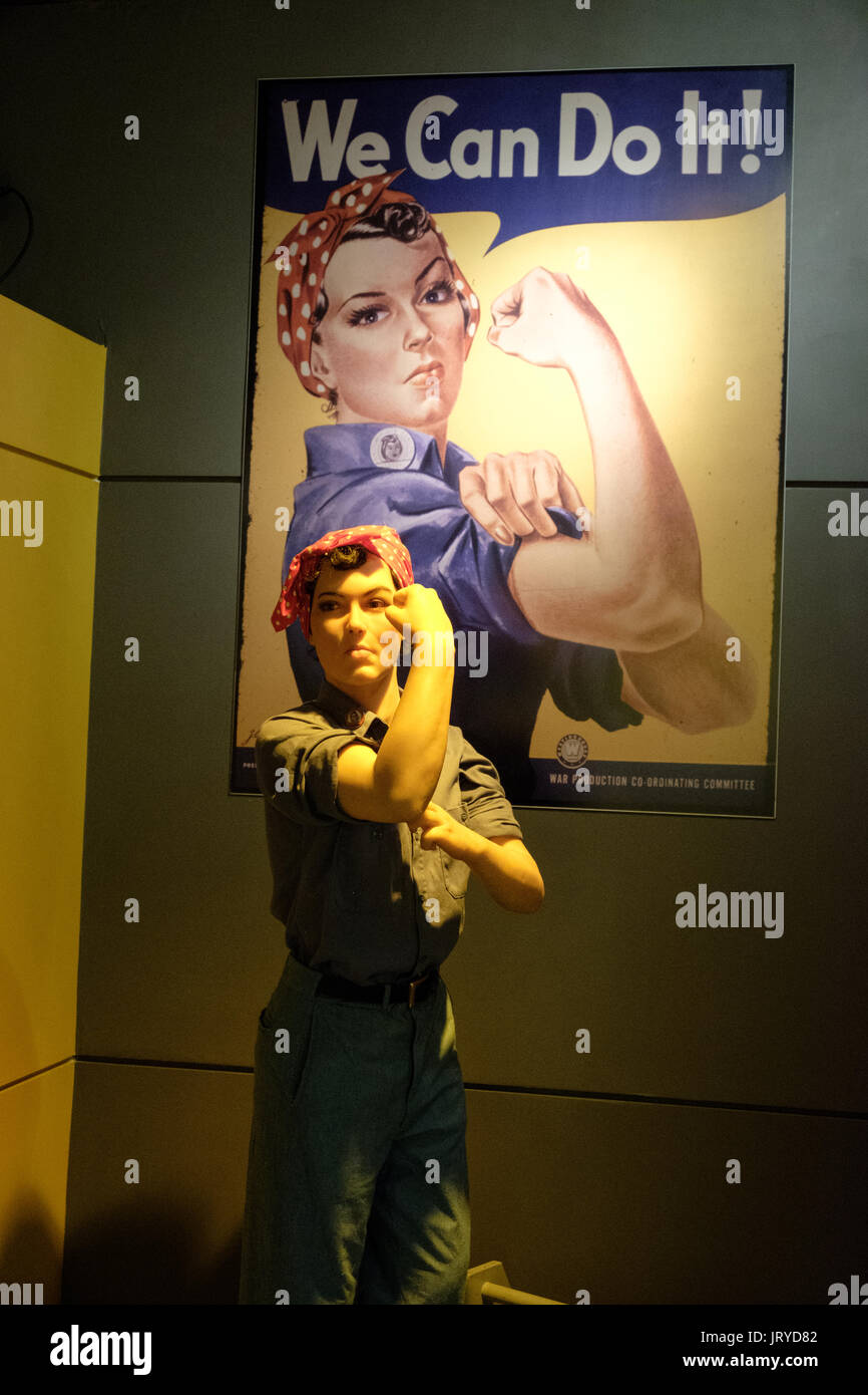 Rosie the riveter hi-res stock photography and images - Alamy