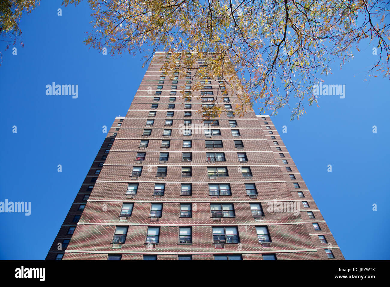 Housing in usa housing projects hi-res stock photography and images - Alamy