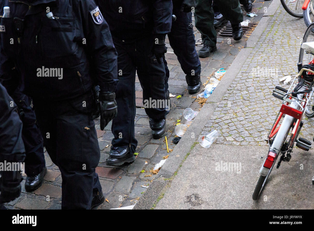 German police uniforms hi-res stock photography and images - Alamy