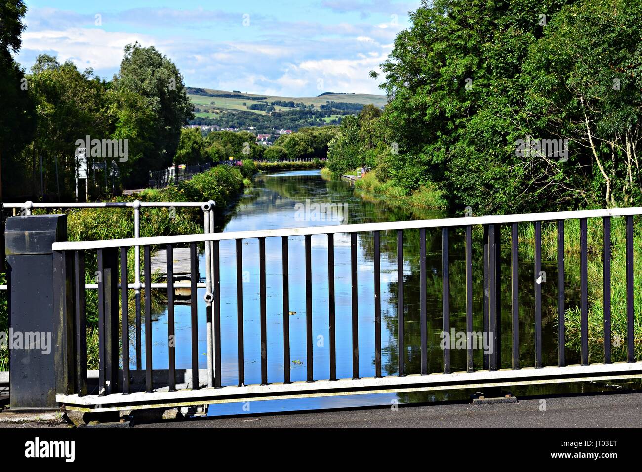 Kirkintilloch canal hi-res stock photography and images - Alamy