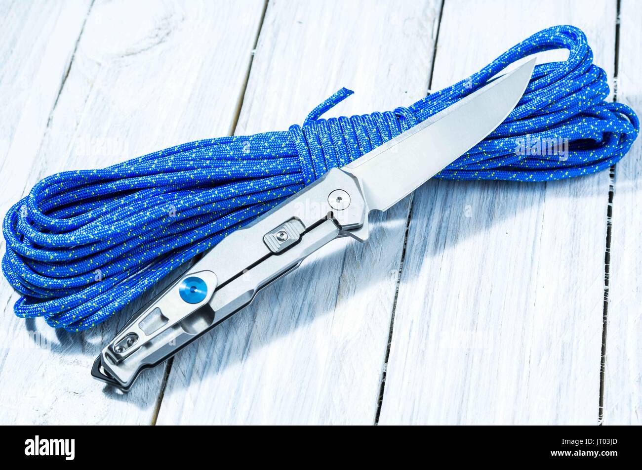 Parachute cord hi-res stock photography and images - Alamy