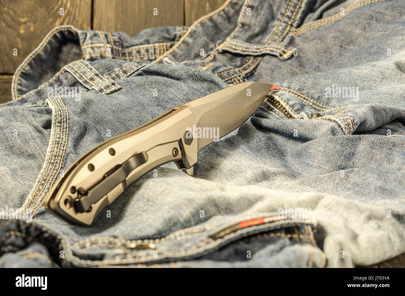 Perspective. The knife is placed diagonally Stock Photo - Alamy
