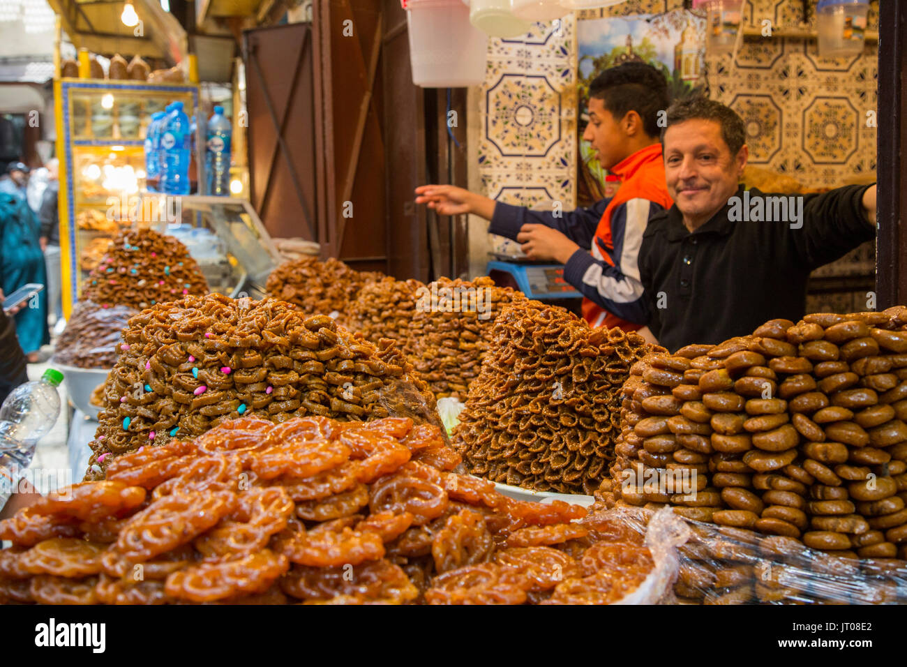 Arabic bazaar food culture morocco hi-res stock photography and images ...