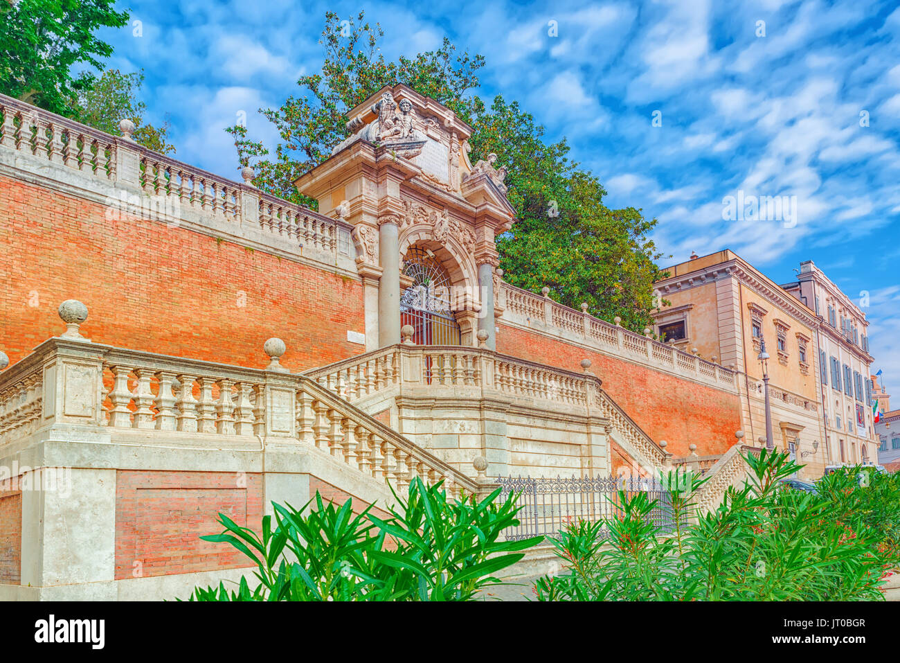 The garden of the quirinale palace hi-res stock photography and images ...