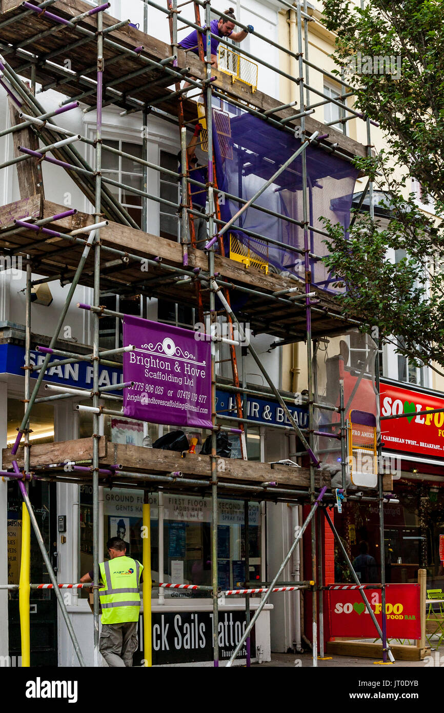 Scaffolder scaffolding scaffold hi-res stock photography and images - Alamy