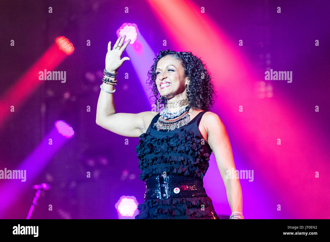 Kim sledge hi-res stock photography and images - Alamy