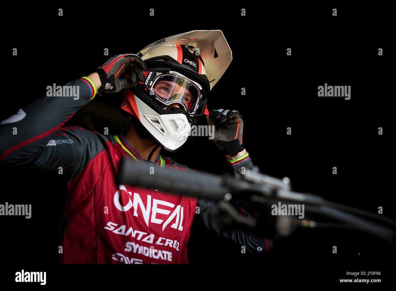 Uci mountain bike world cup greg hi-res stock photography and images ...