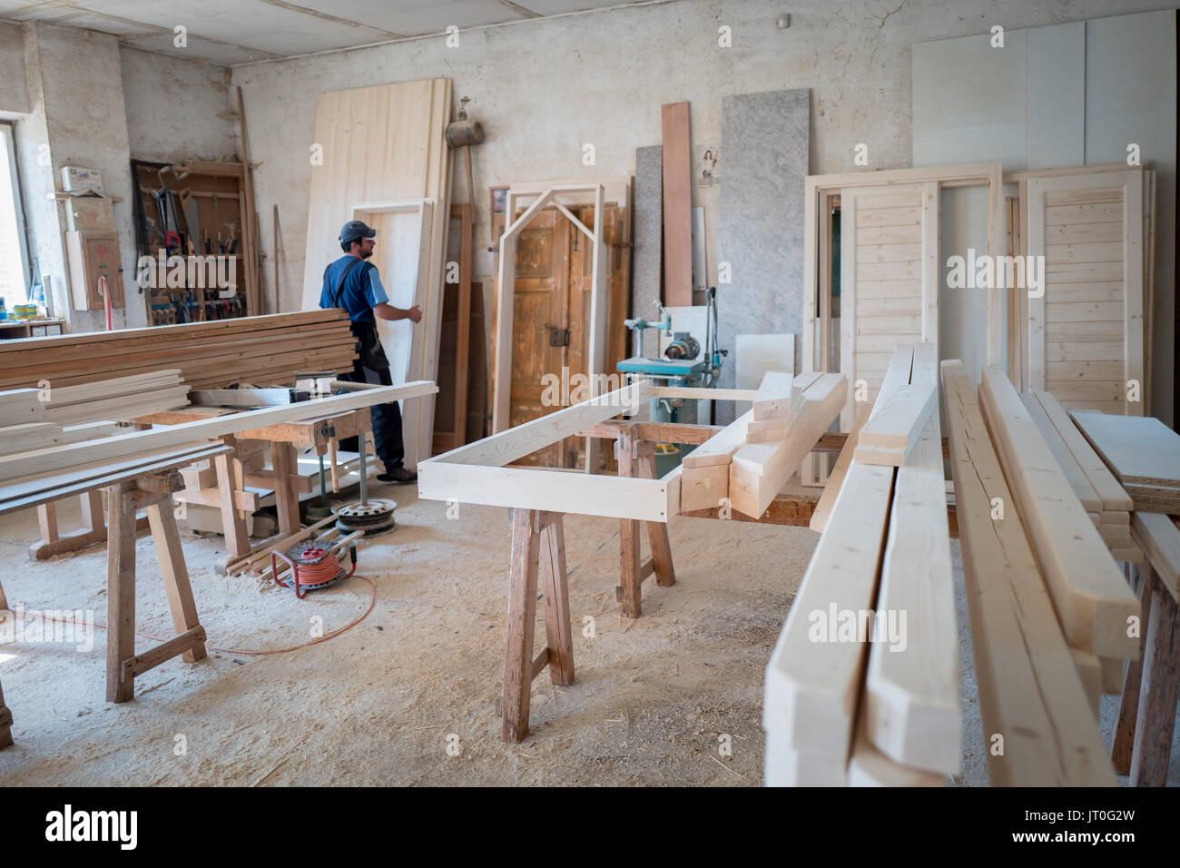 Old carpentry workshop hi-res stock photography and images - Alamy