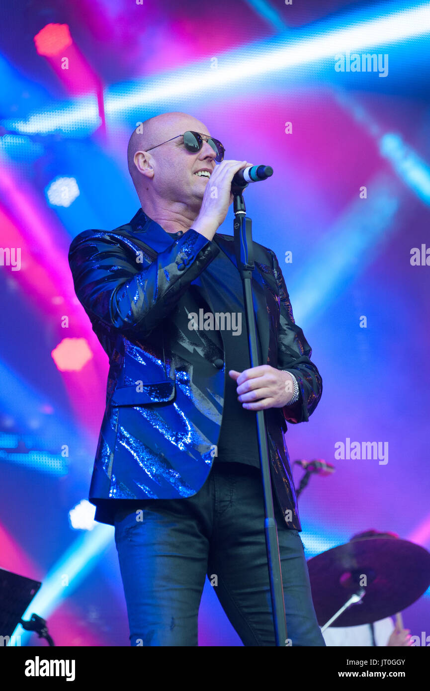 Glenn gregory and martyn ware hi-res stock photography and images - Alamy