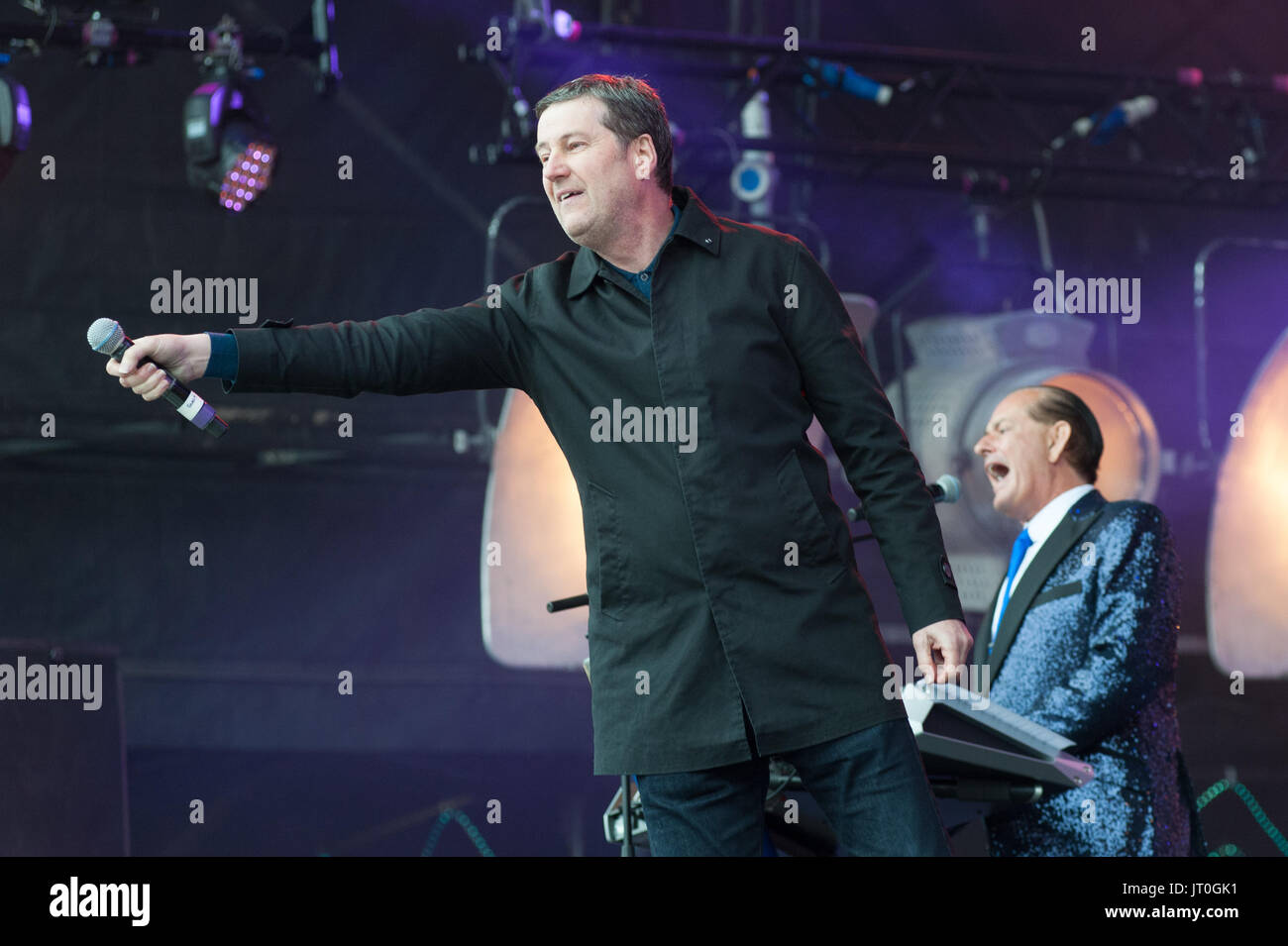 The Farm's Peter Hooton joins BEF at Rewind North Festival, Capesthorne ...