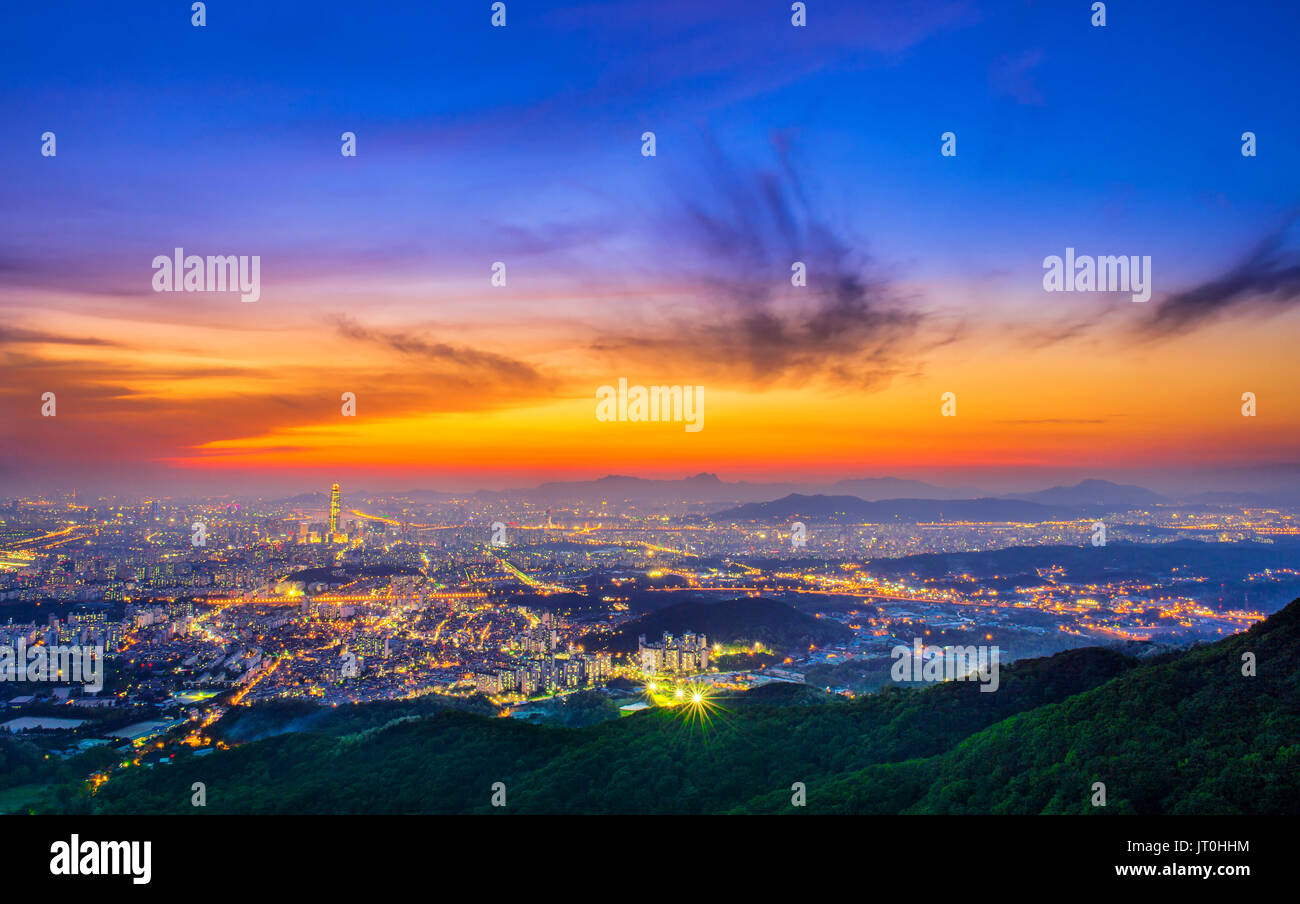 South Korea skyline of Seoul, The best view of South Korea with Lotte ...