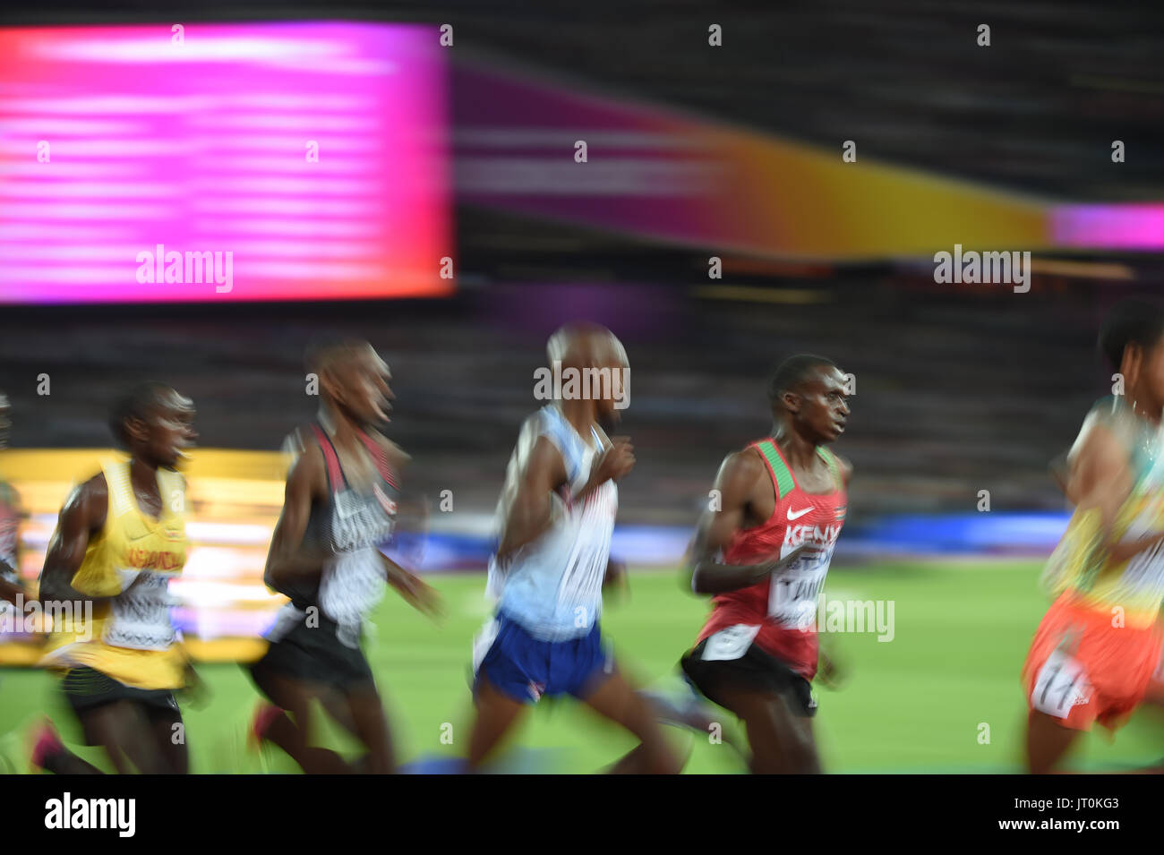 Mohamed FARAH, Great Britain, and Paul Kipngetich TANUI, Kenya during ...