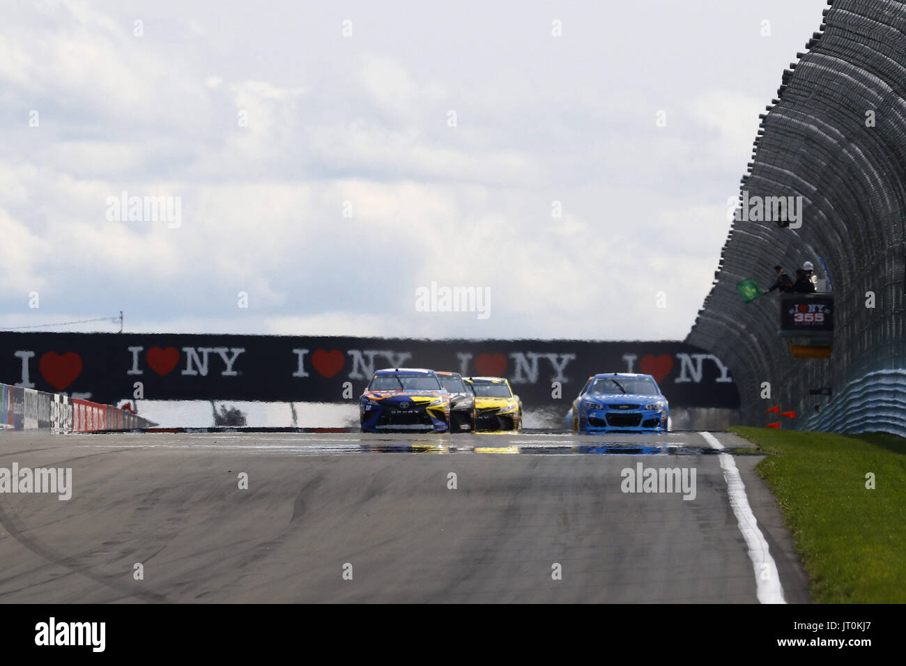 2017 nascar race cars at turn hi-res stock photography and images - Alamy