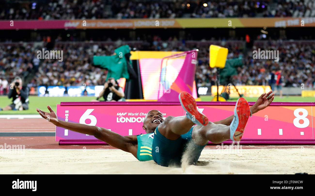 Winning mens long jump final hi-res stock photography and images - Alamy