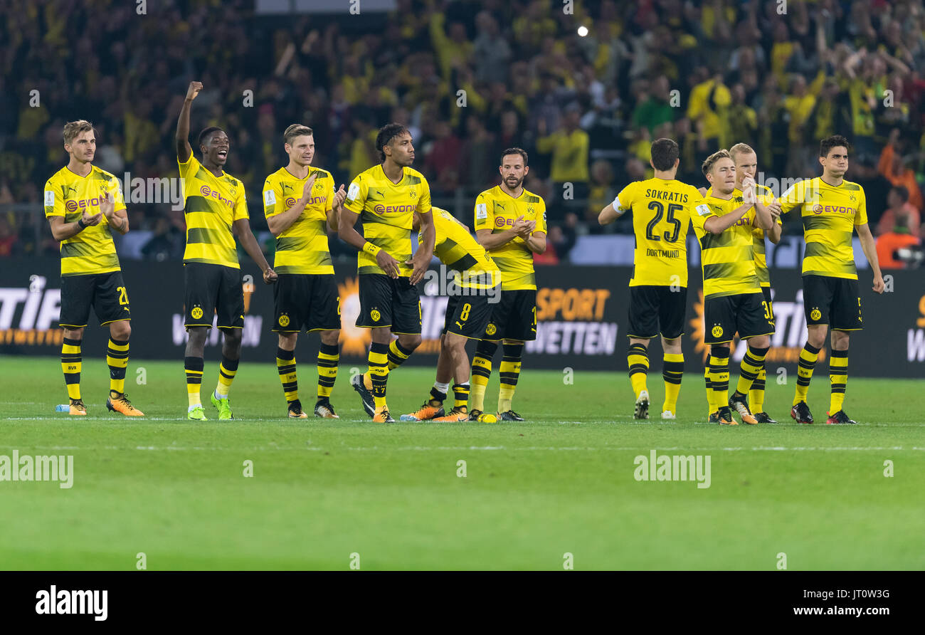 Dortmund, Germany. 05th Aug, 2017. Borussia Dortmund's players stand ...