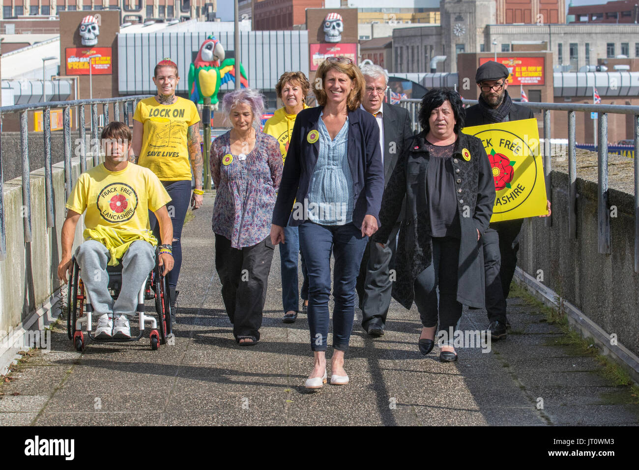 Wheelchair user at Blackpool, Lancashire, UK. 07th Aug, 2017. Green ...