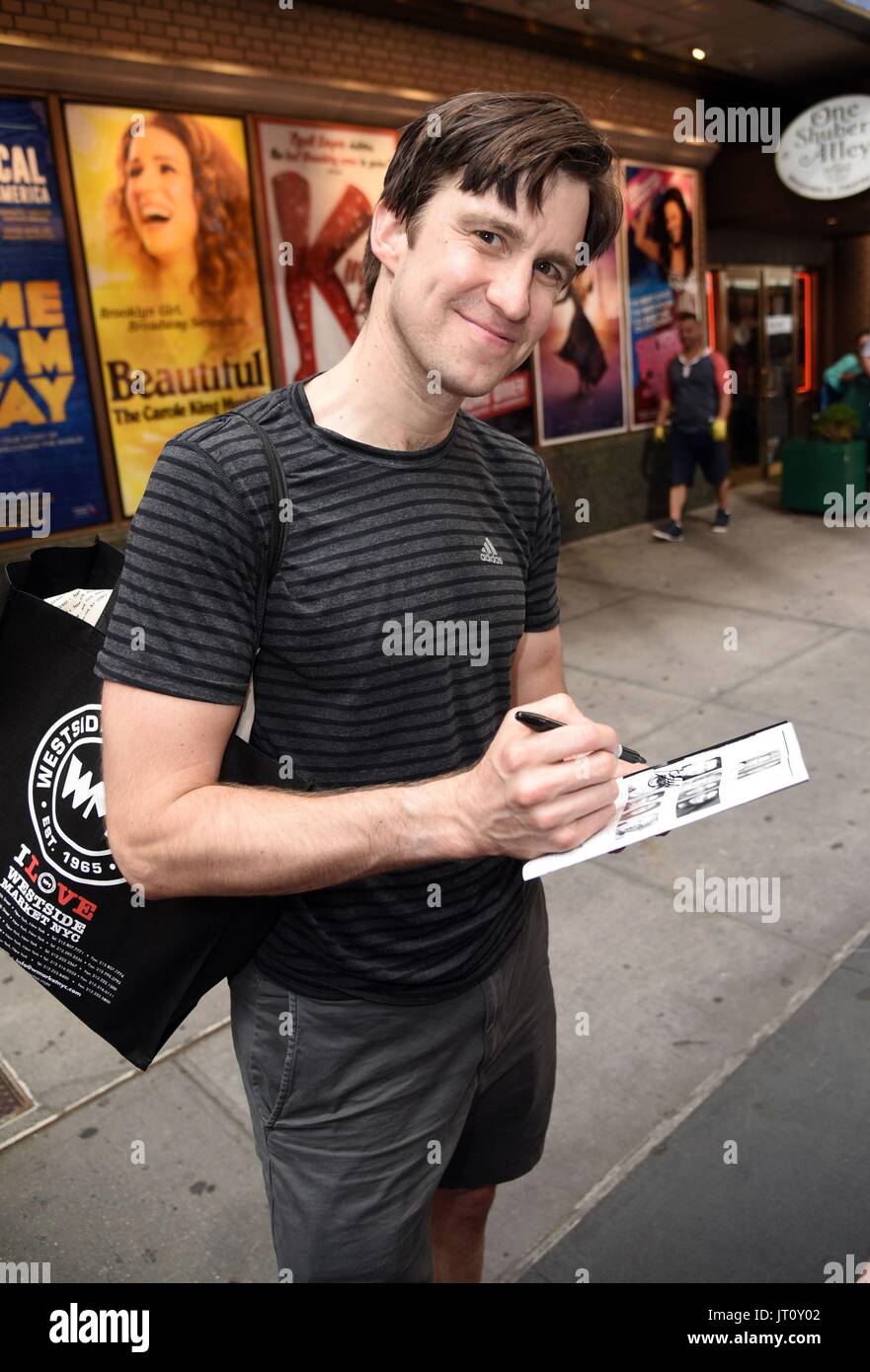 New York, NY, USA. 6th Aug, 2017. Gavin Creel, seen in Shubert Alley ...