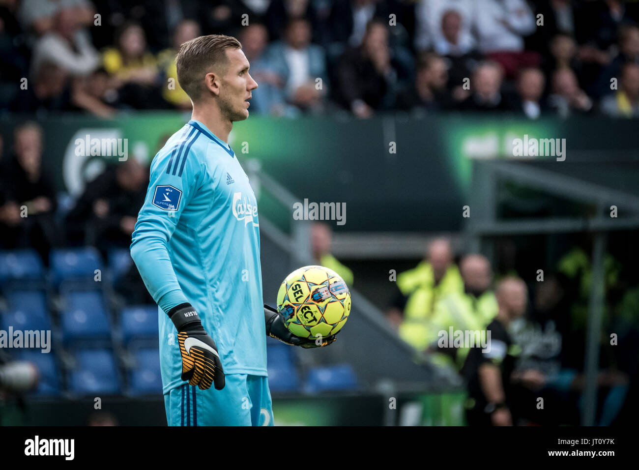 Goalkeeper robin olsen hi-res stock photography and images - Alamy