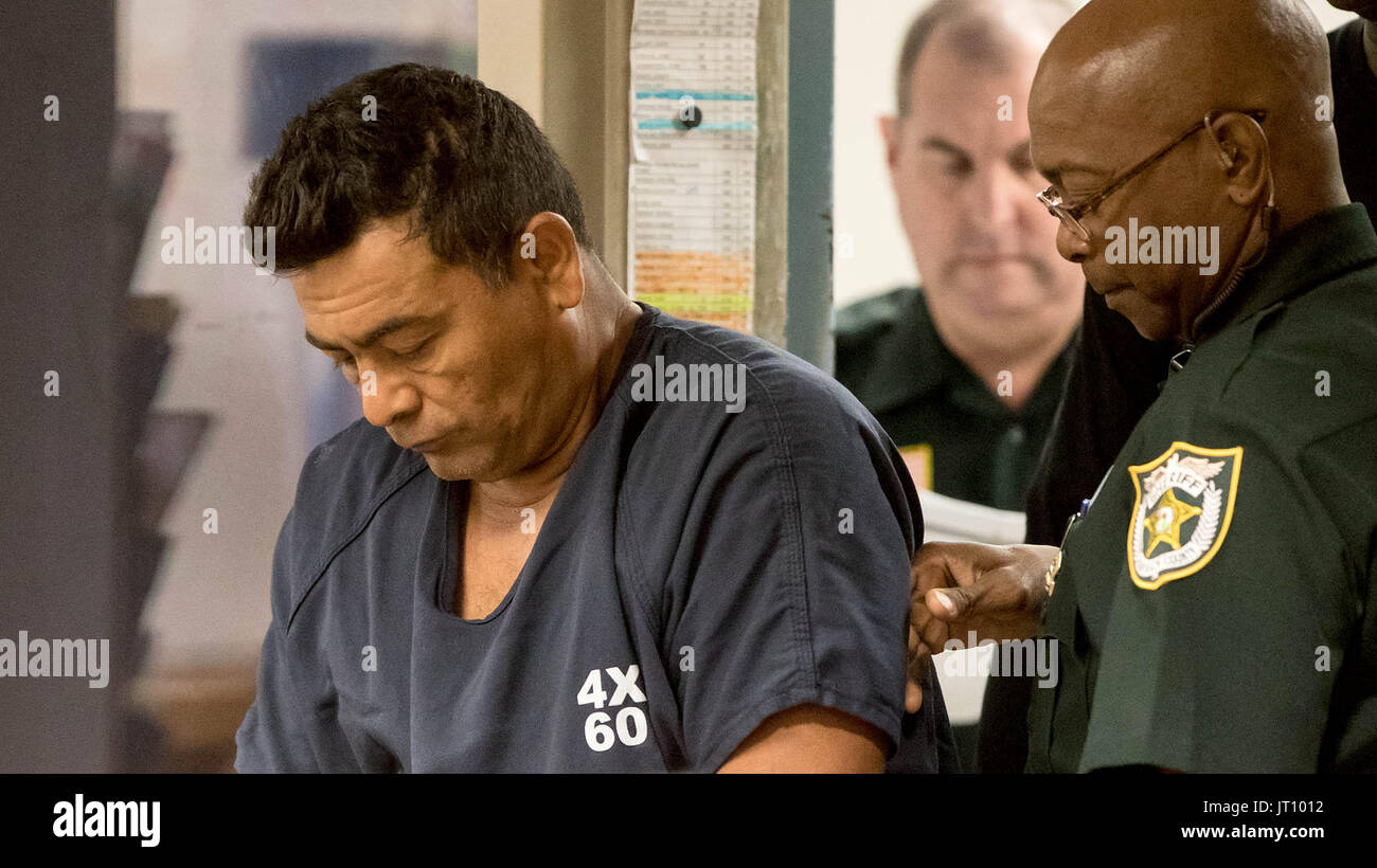 Nelson hernandez hi-res stock photography and images - Alamy