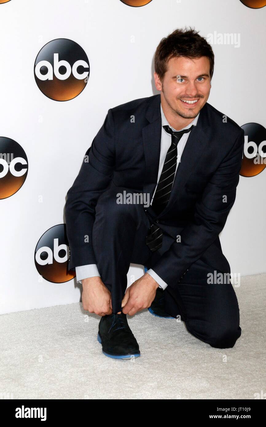 Beverly Hills, CA. 6th Aug, 2017. Jason RItter at arrivals for ABC's ...