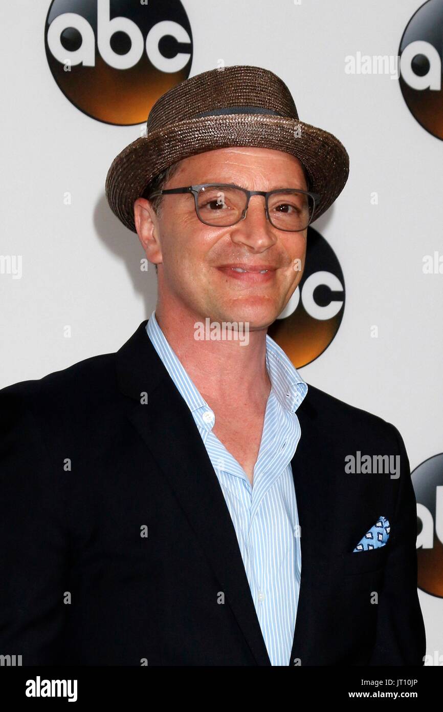 Beverly Hills, CA. 6th Aug, 2017. Joshua Malina at arrivals for ABC's ...