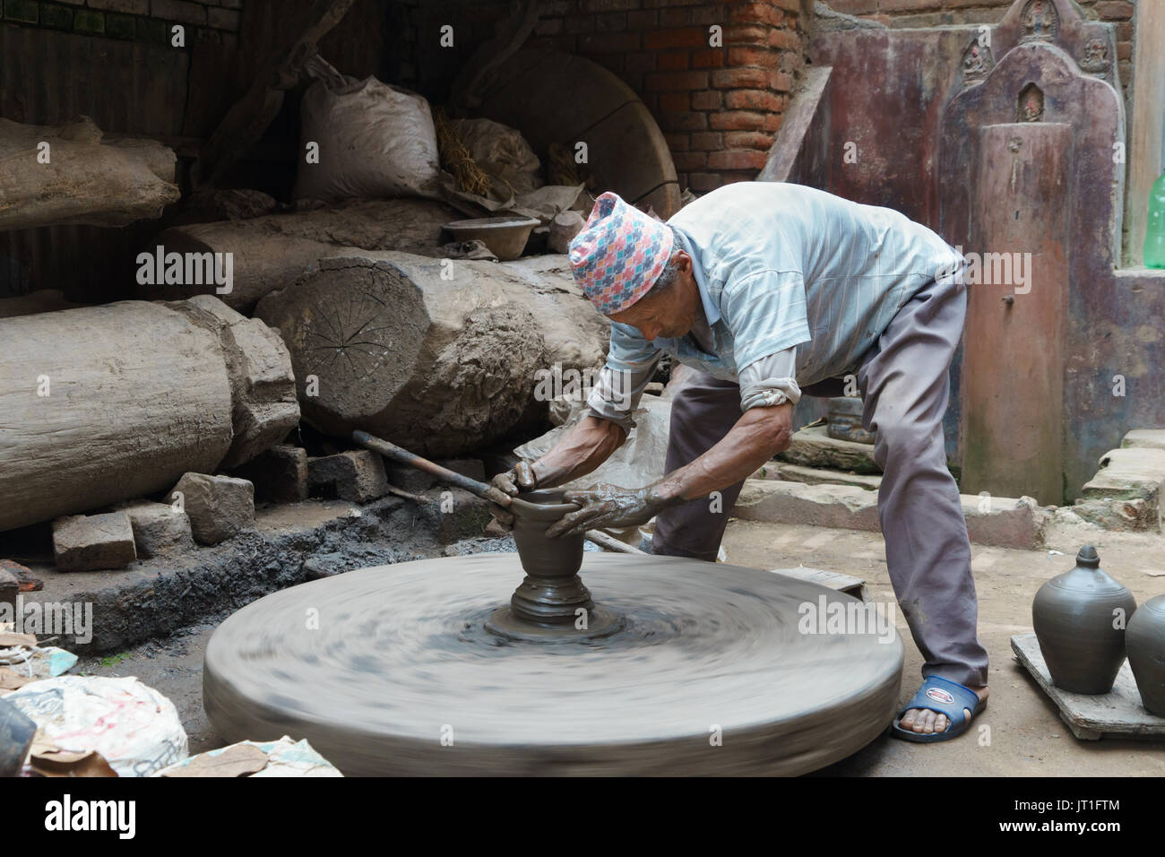 Stone wheel hi-res stock photography and images - Alamy