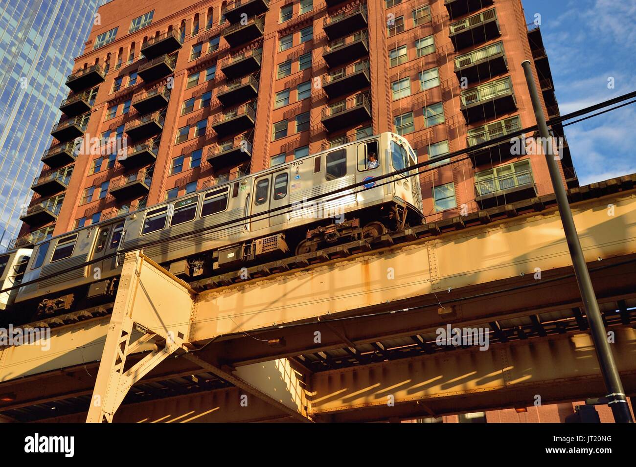 A Chicago CTA rapid transit train on the Lake Street elevated structure ...
