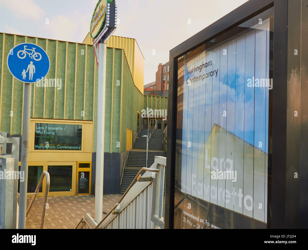 Contemporary exhibitions hi-res stock photography and images - Alamy