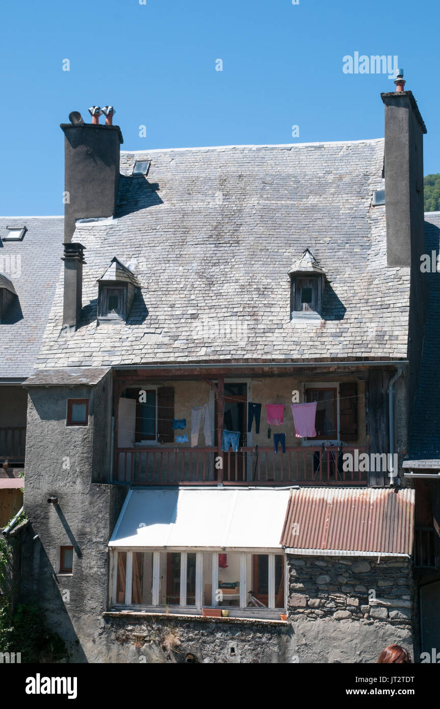 France hautes pyrenees arreau village hi-res stock photography and ...