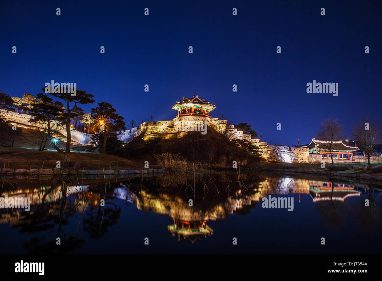 Suwon castle hi-res stock photography and images - Alamy