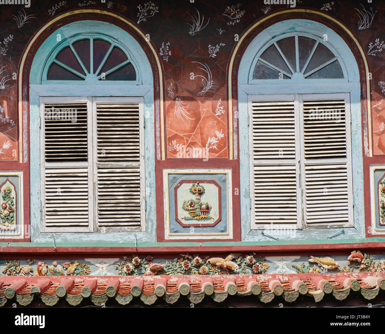 Colonial architecture on Jonker Street, Malacca, Malaysia Stock Photo ...