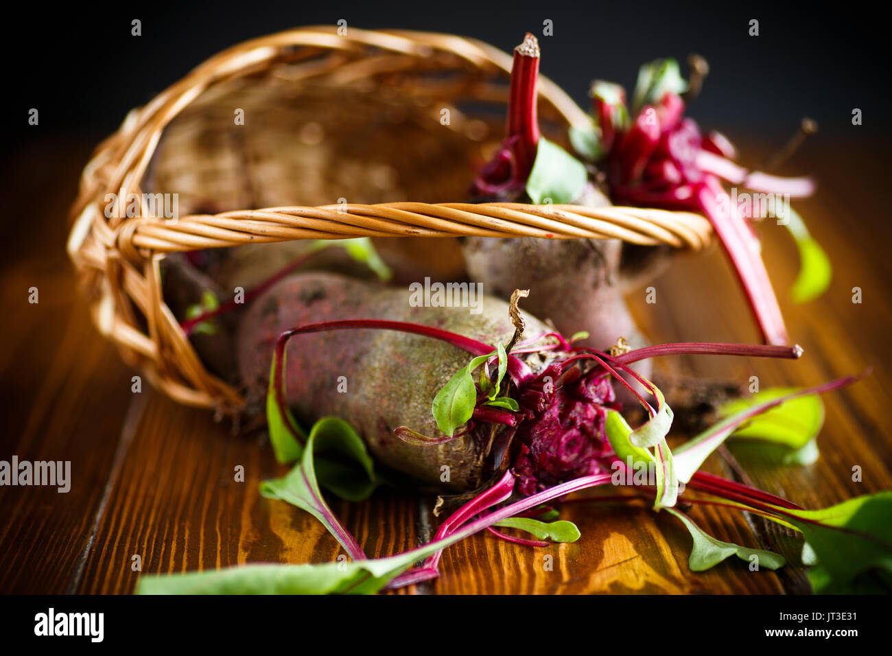Fresh organic raw beet Stock Photo - Alamy