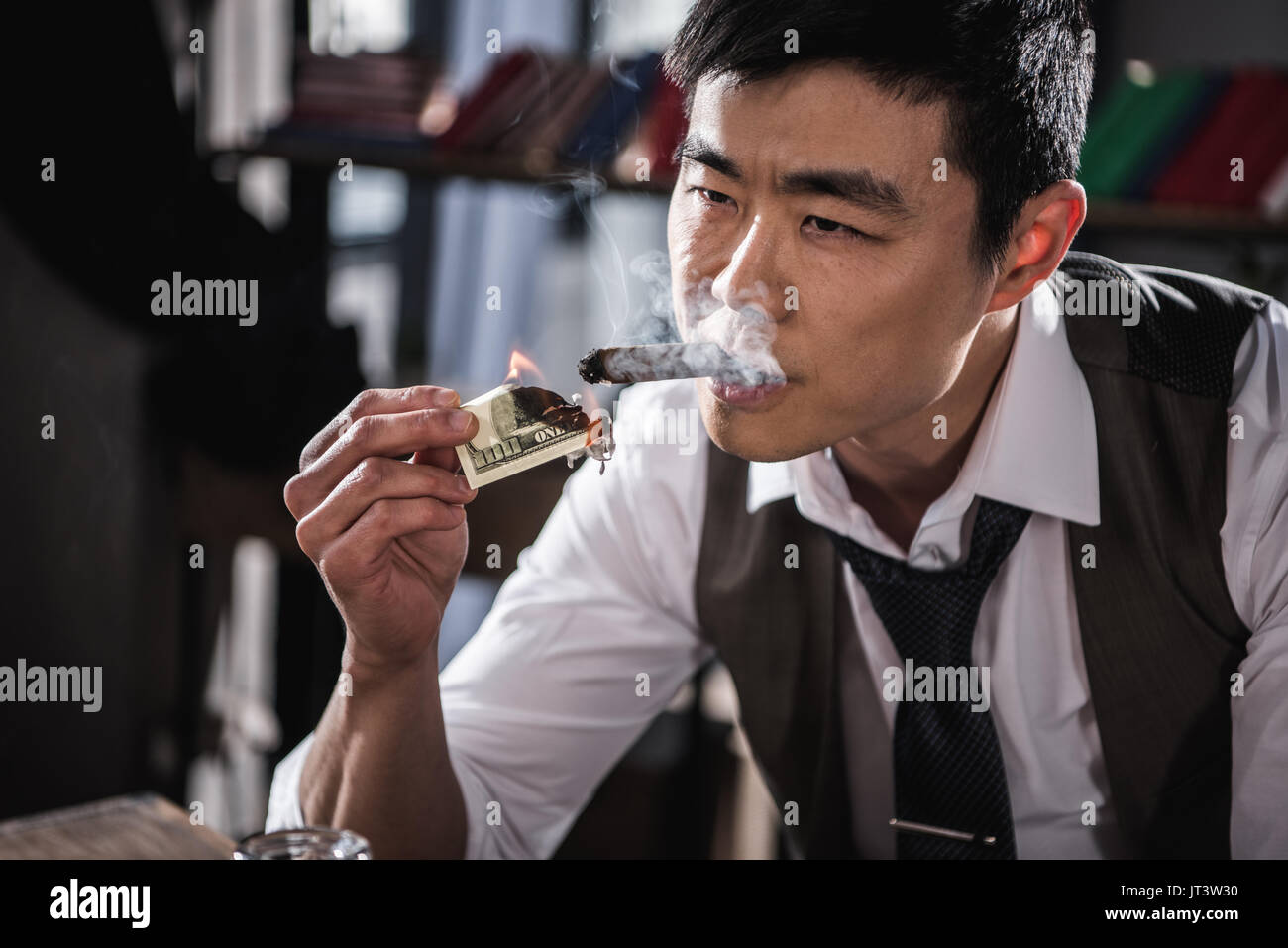 Cigar money hi-res stock photography and images - Alamy