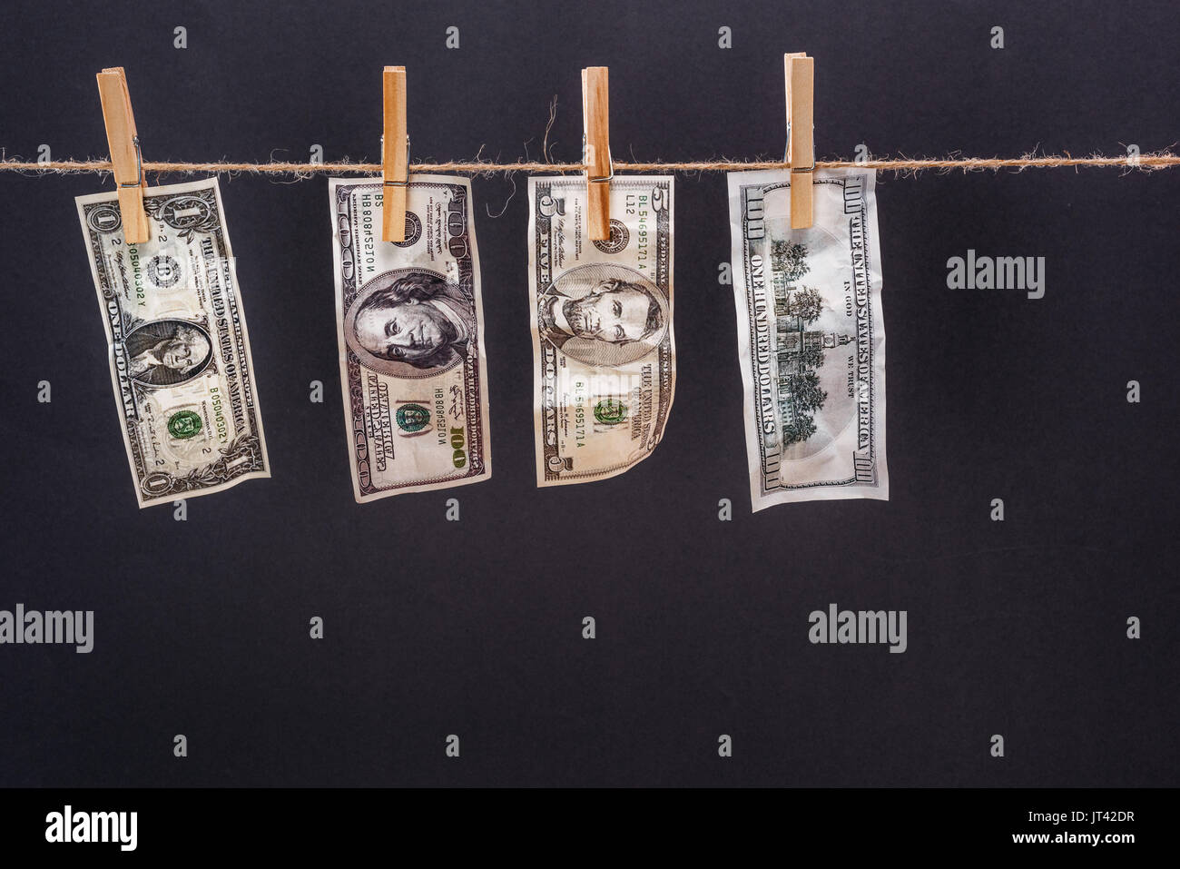 Banknotes cash money hang hi-res stock photography and images - Alamy