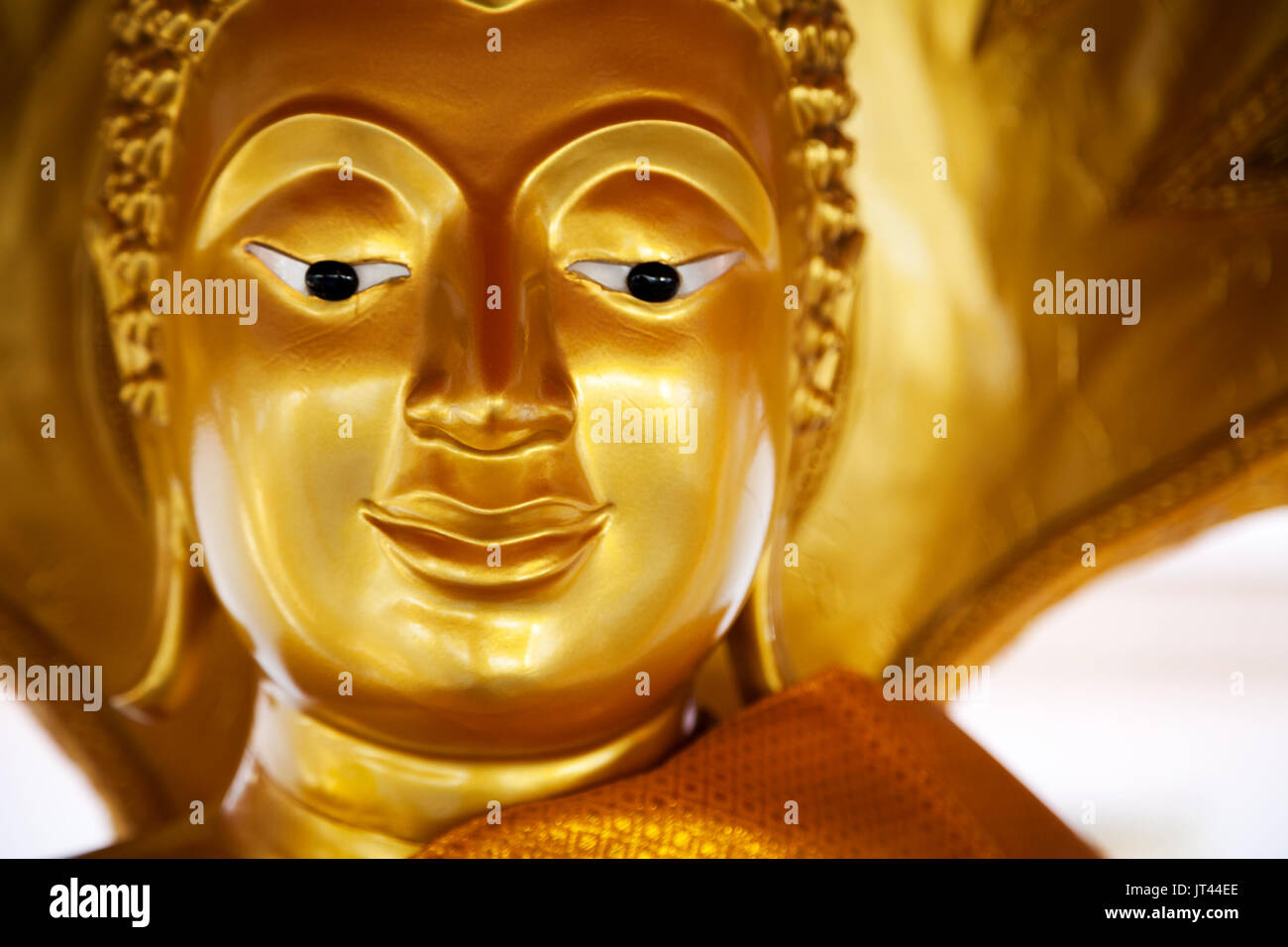 Smiling Golden Buddha Statue High Resolution Stock Photography and ...