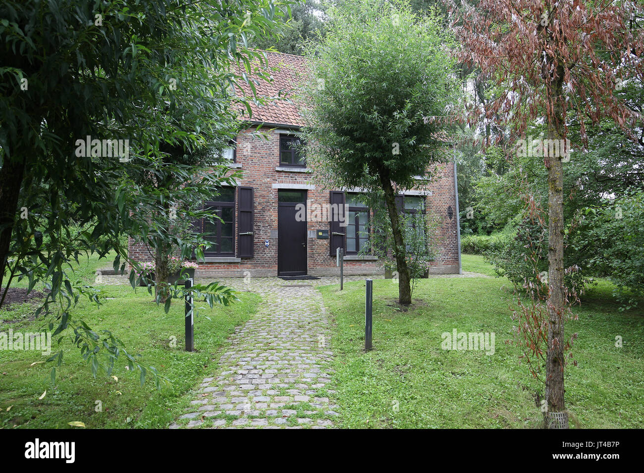 Van gogh house hi-res stock photography and images - Alamy
