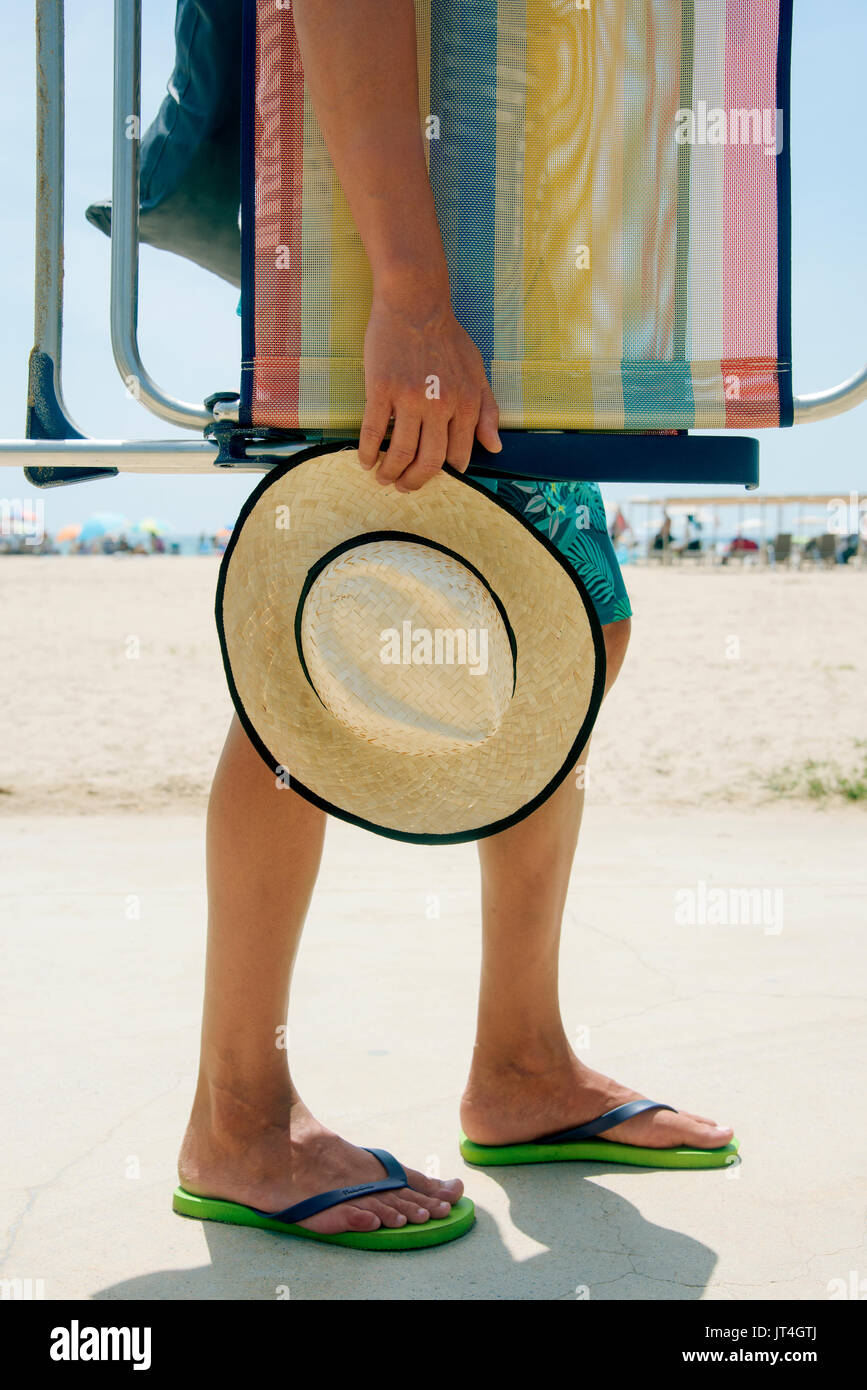Chair with straw back hi-res stock photography and images - Alamy