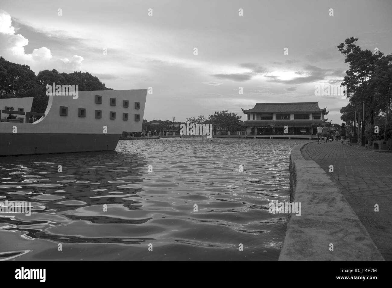 Chinese Structures and beautiful sunset skies Stock Photo - Alamy